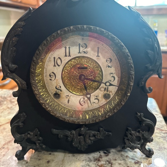 e ingram | Other | The E Ingram Company Vintage Mantle Clock Budget 899 ...